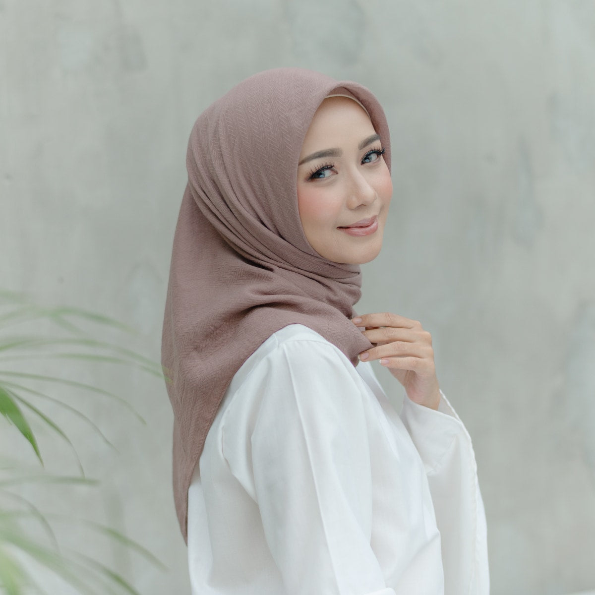 ZAGA SQUARE – Lozy