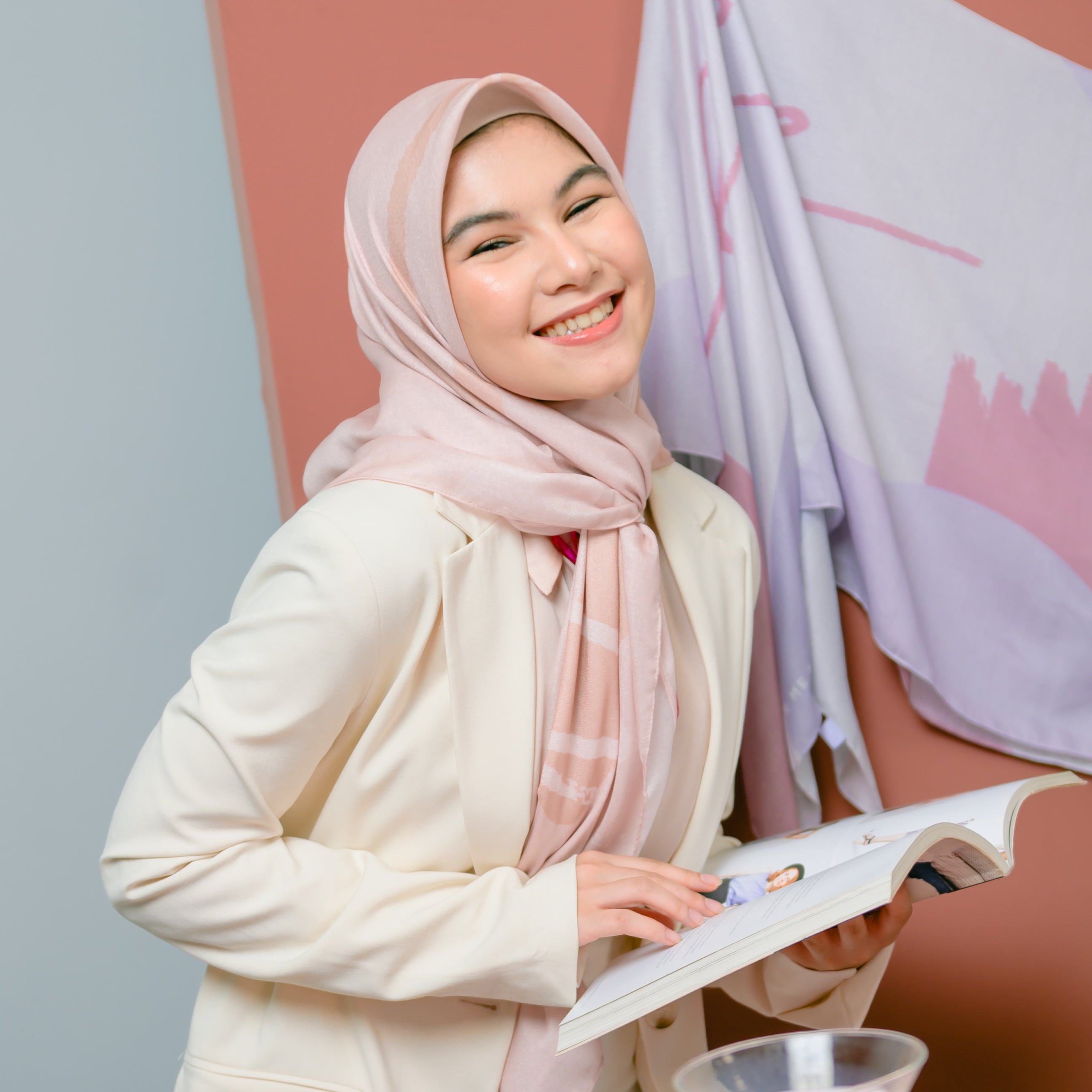 Lozy x Dear Me Exclusive Pattern