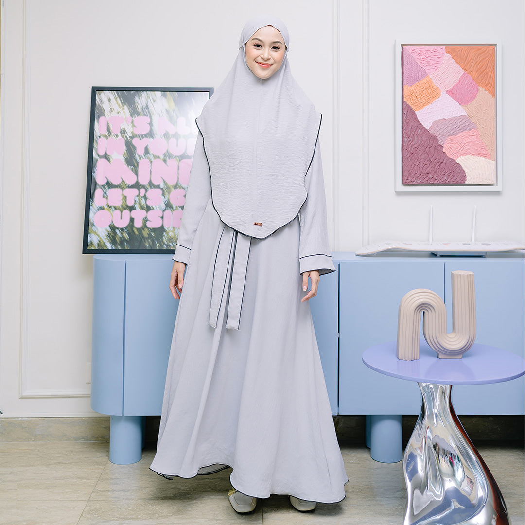 Hafiza Abaya Set Light Grey – Lozy