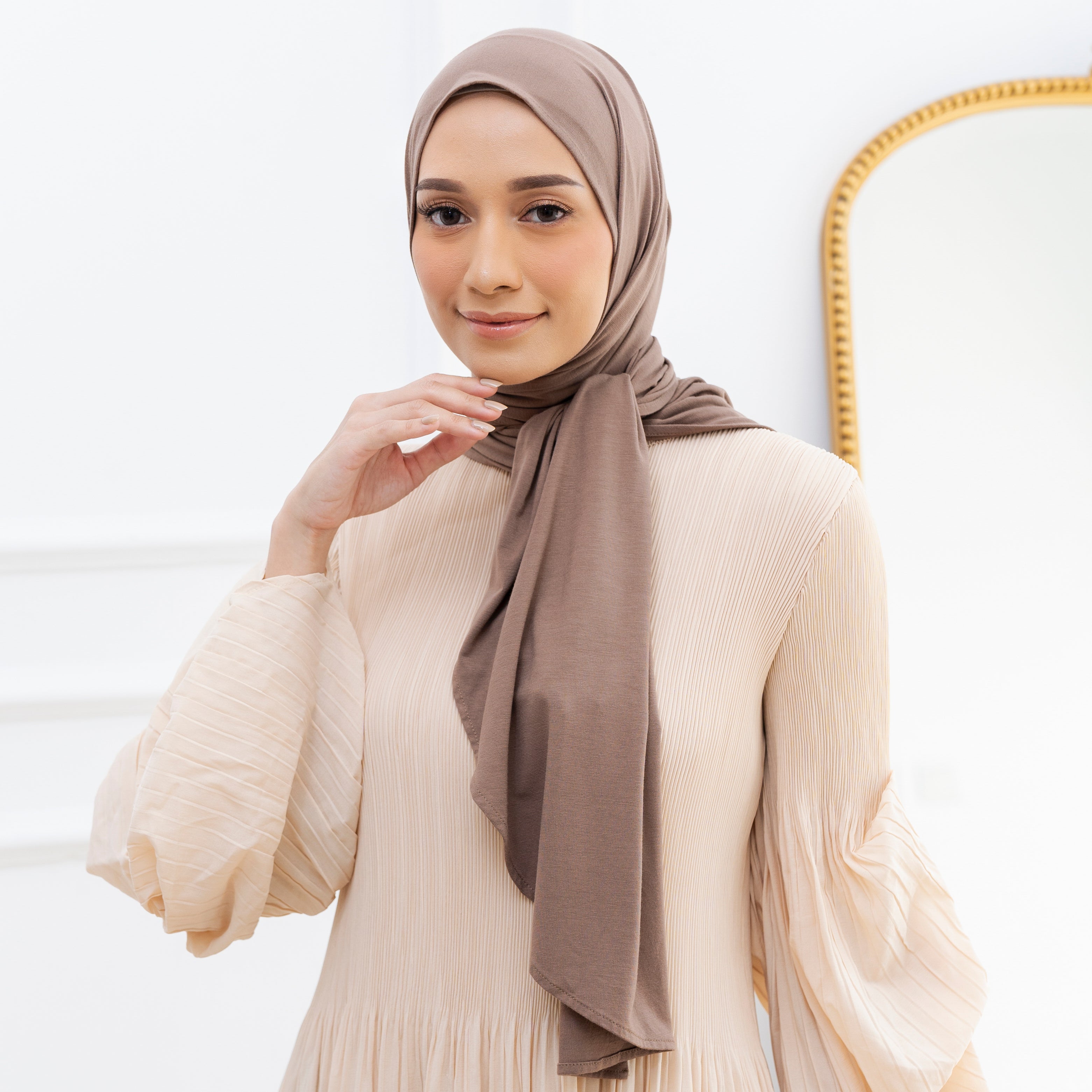 Tana Oval Shawl Hazelnut – Lozy