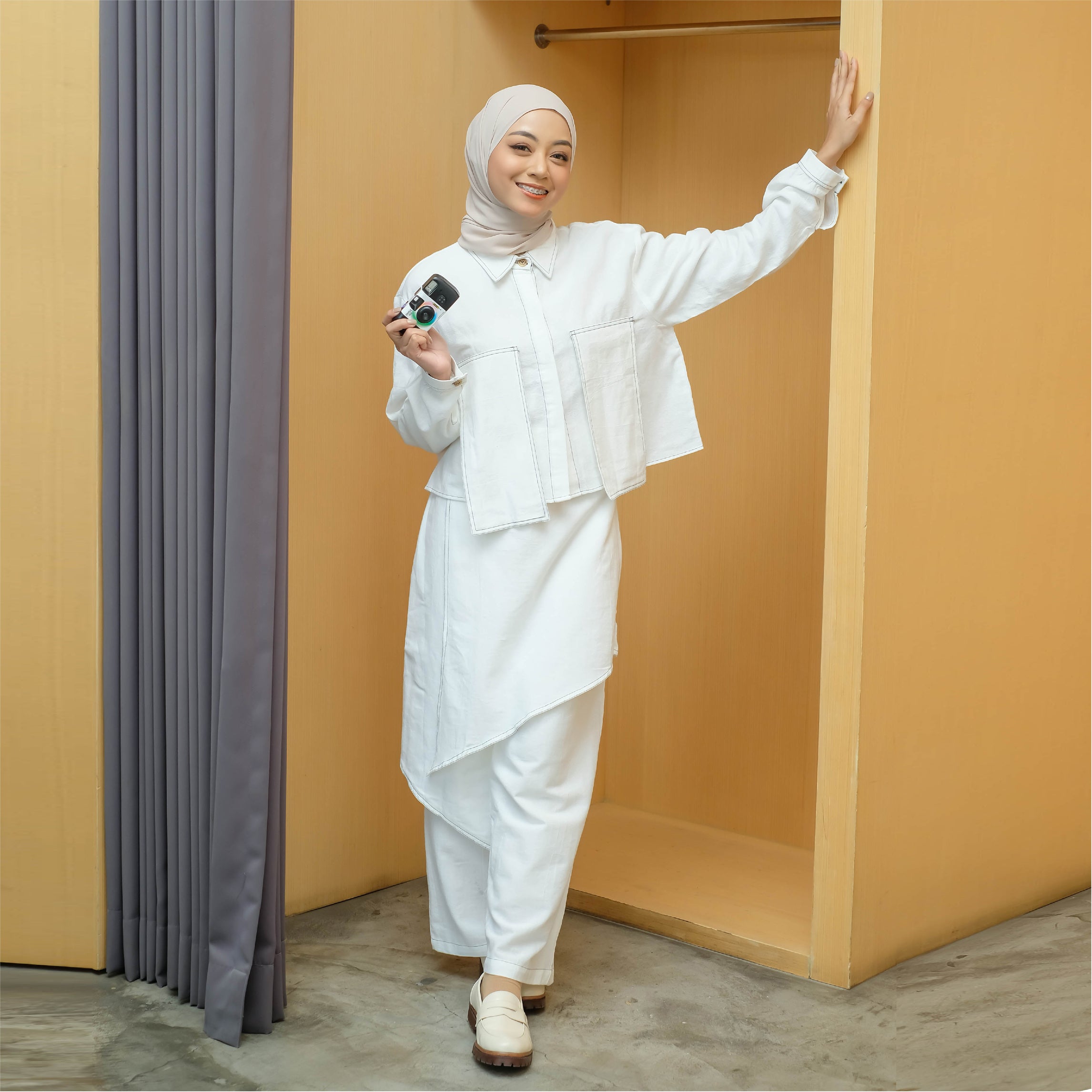 Naomi Set Broken White – Lozy