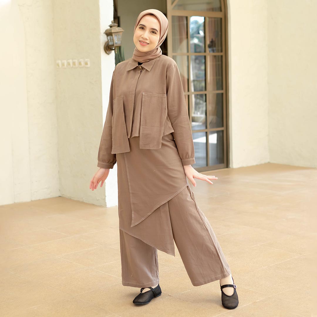 Naomi Set Soft Brown – Lozy