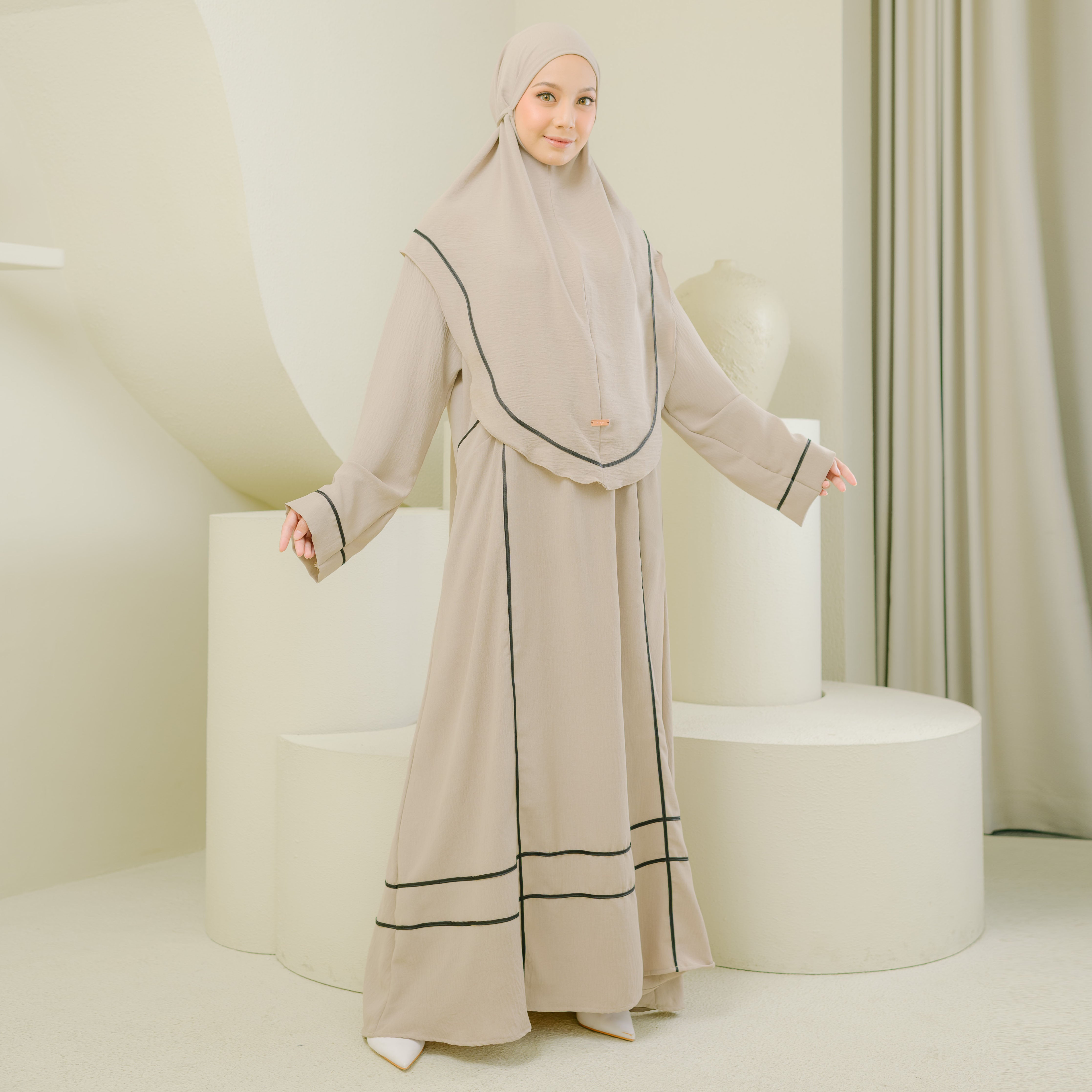Hanisa Abaya Set Cream Almond – Lozy