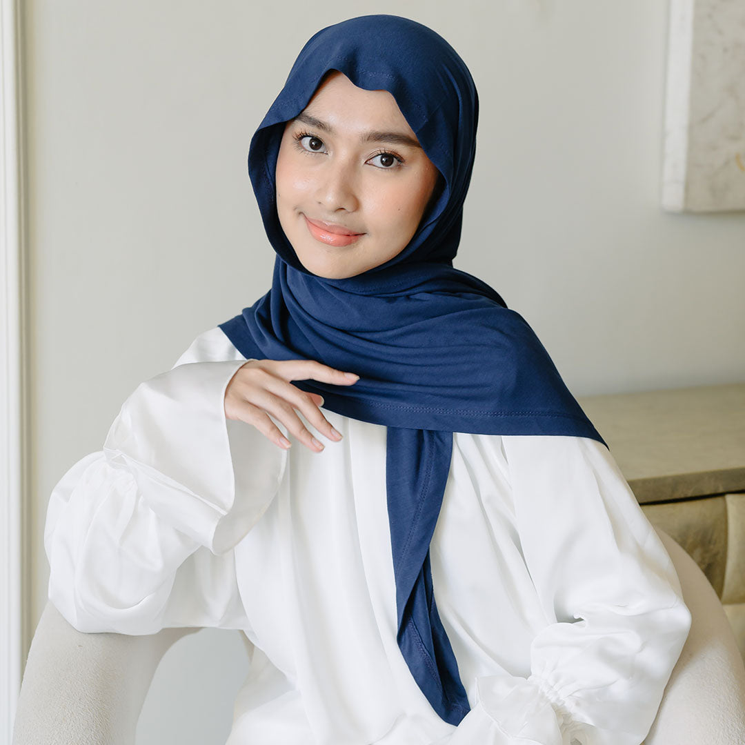 Tana Square Navy – Lozy Tana Square Navy – Lozy