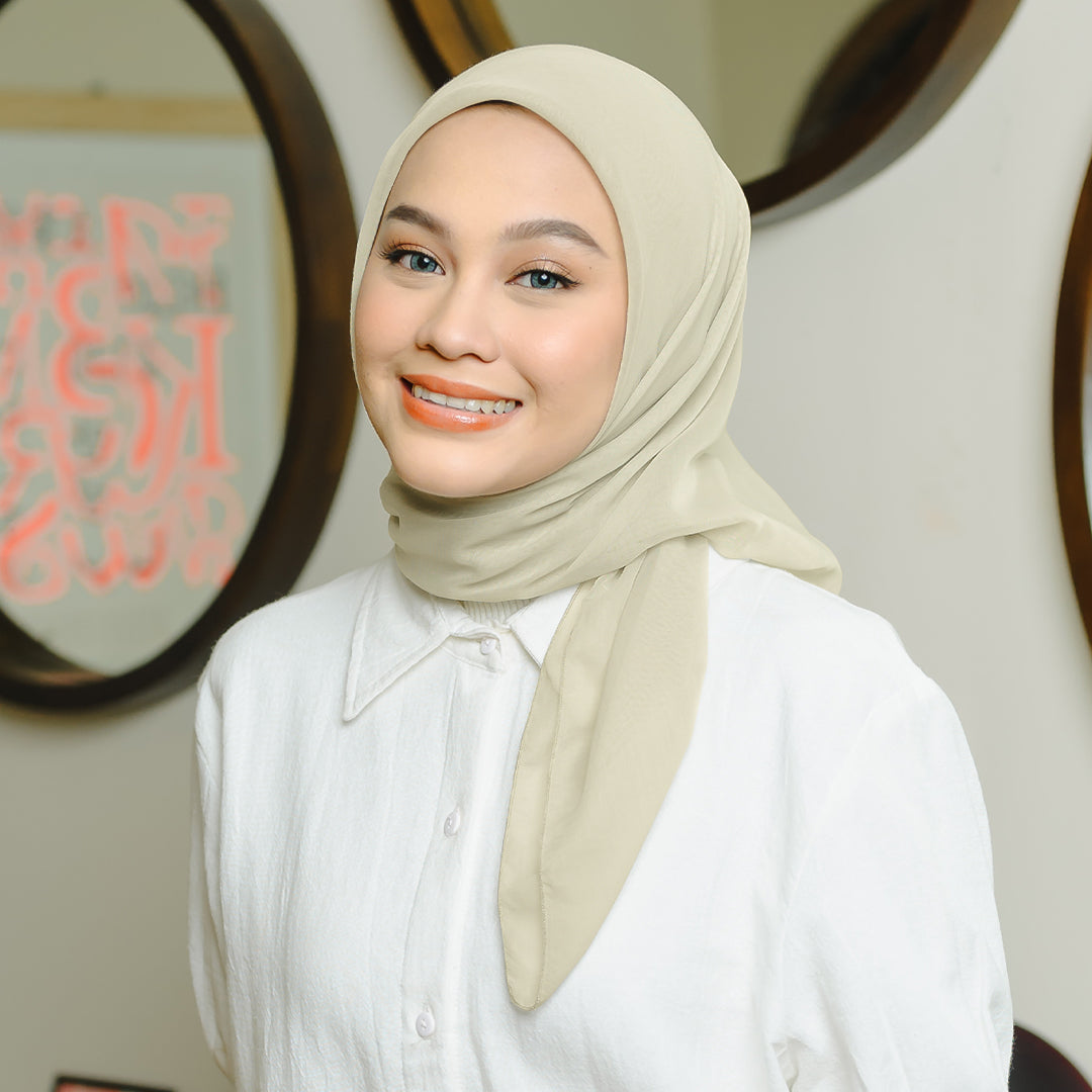 Kirana Paris Plain Japan Lily Green – Lozy