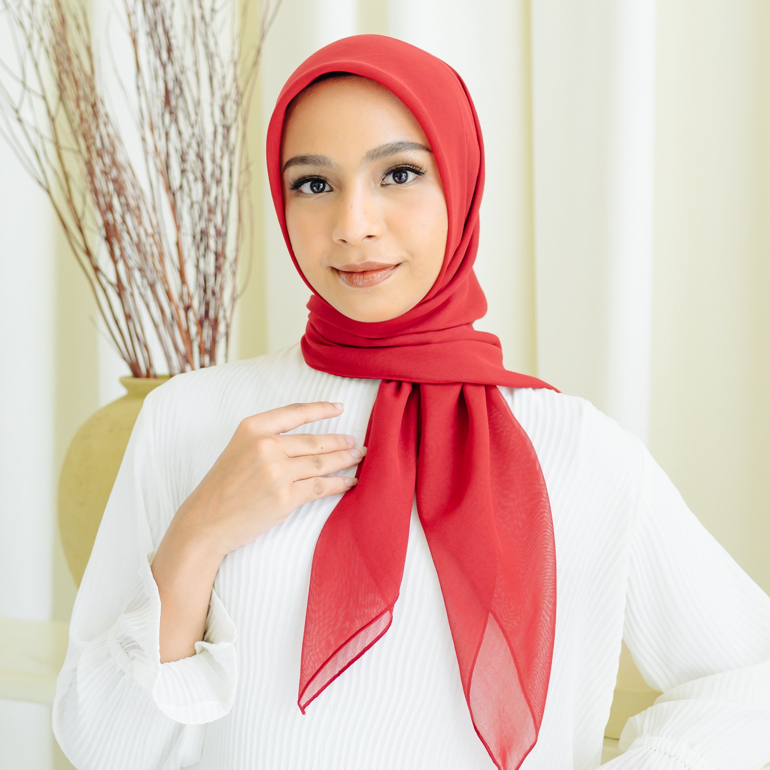 Kirana Paris Plain Japan Shocking Red – Lozy
