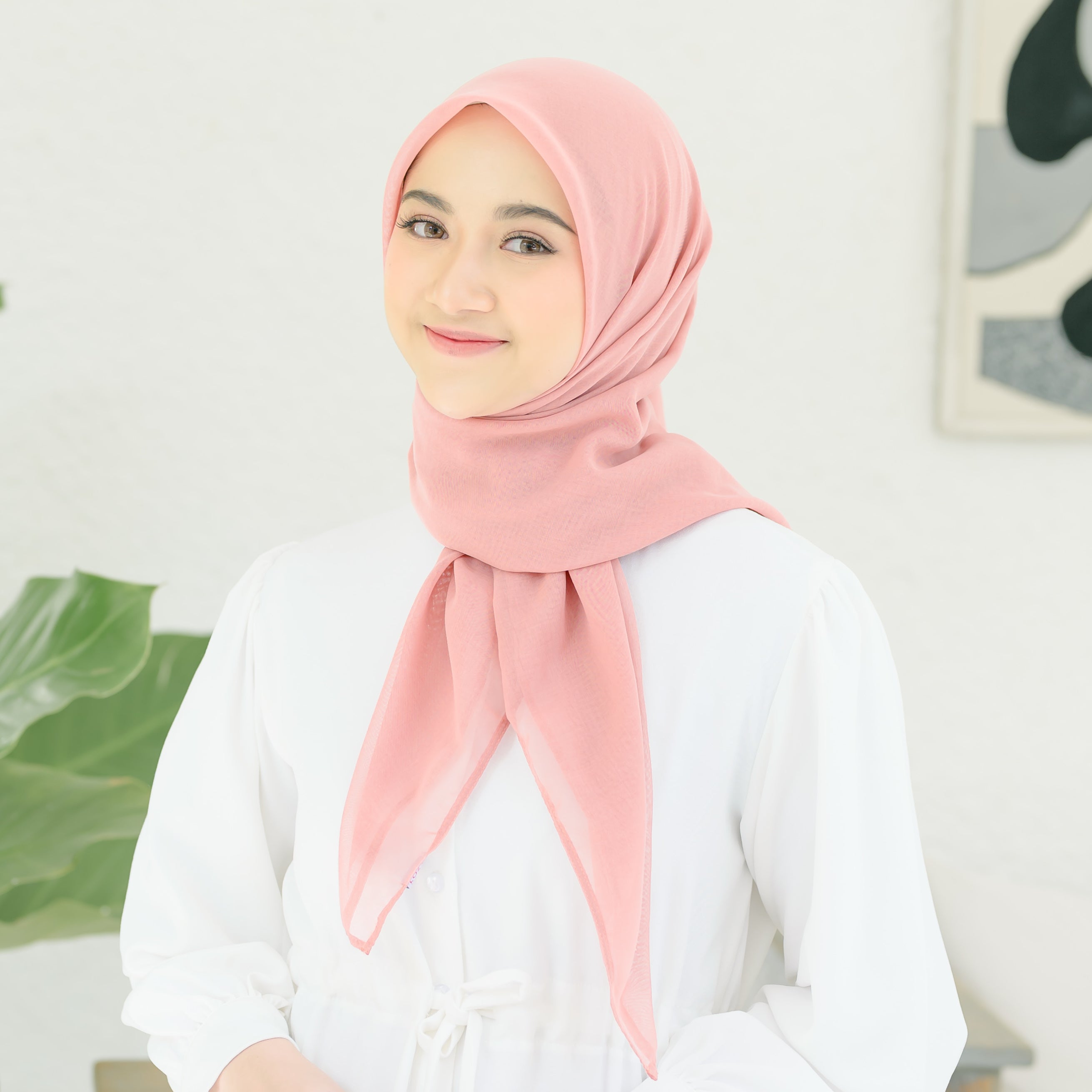 Seza Square (Hijab Paris Premium) Pink Pastel – Lozy