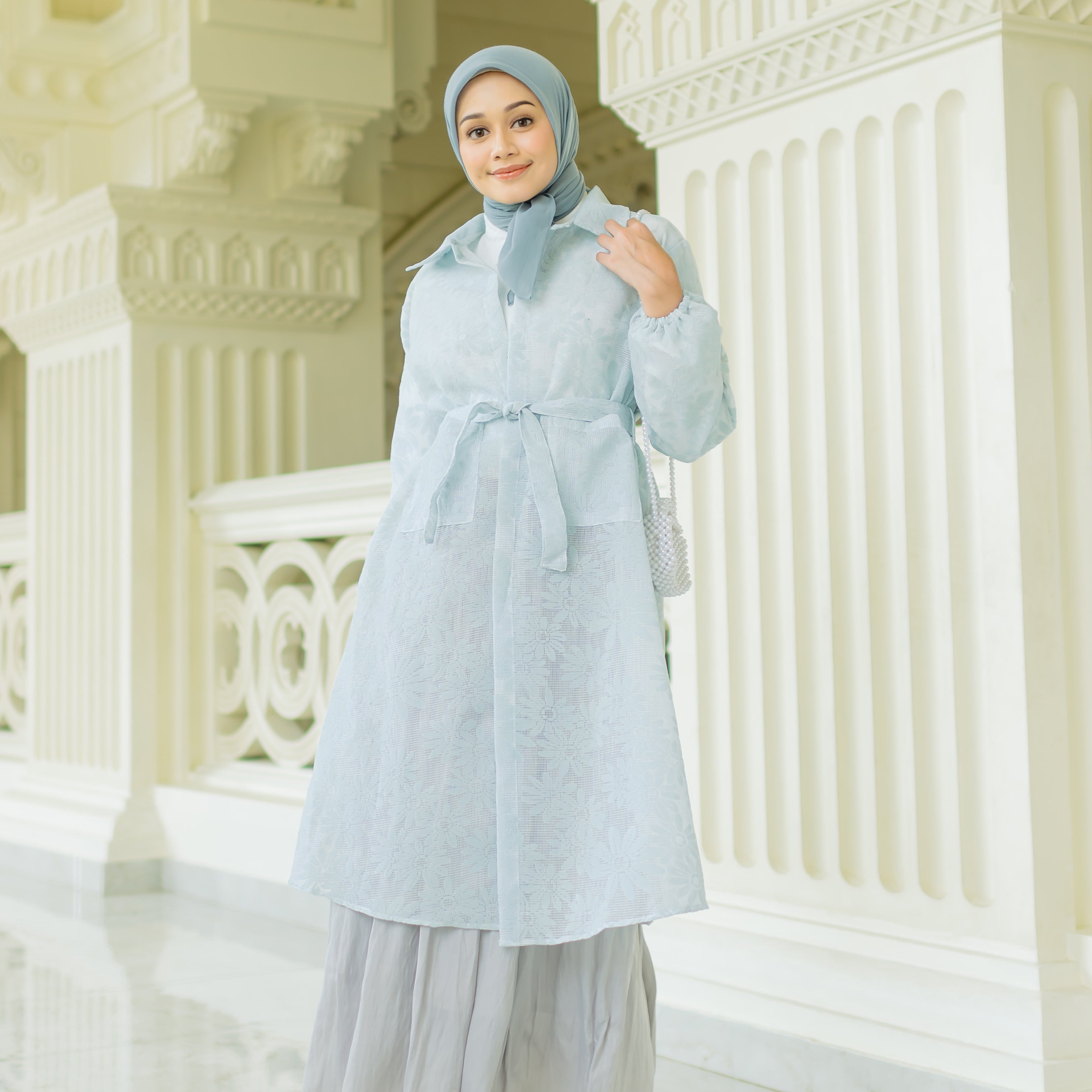 Irish Outer Blue Flower – Lozy