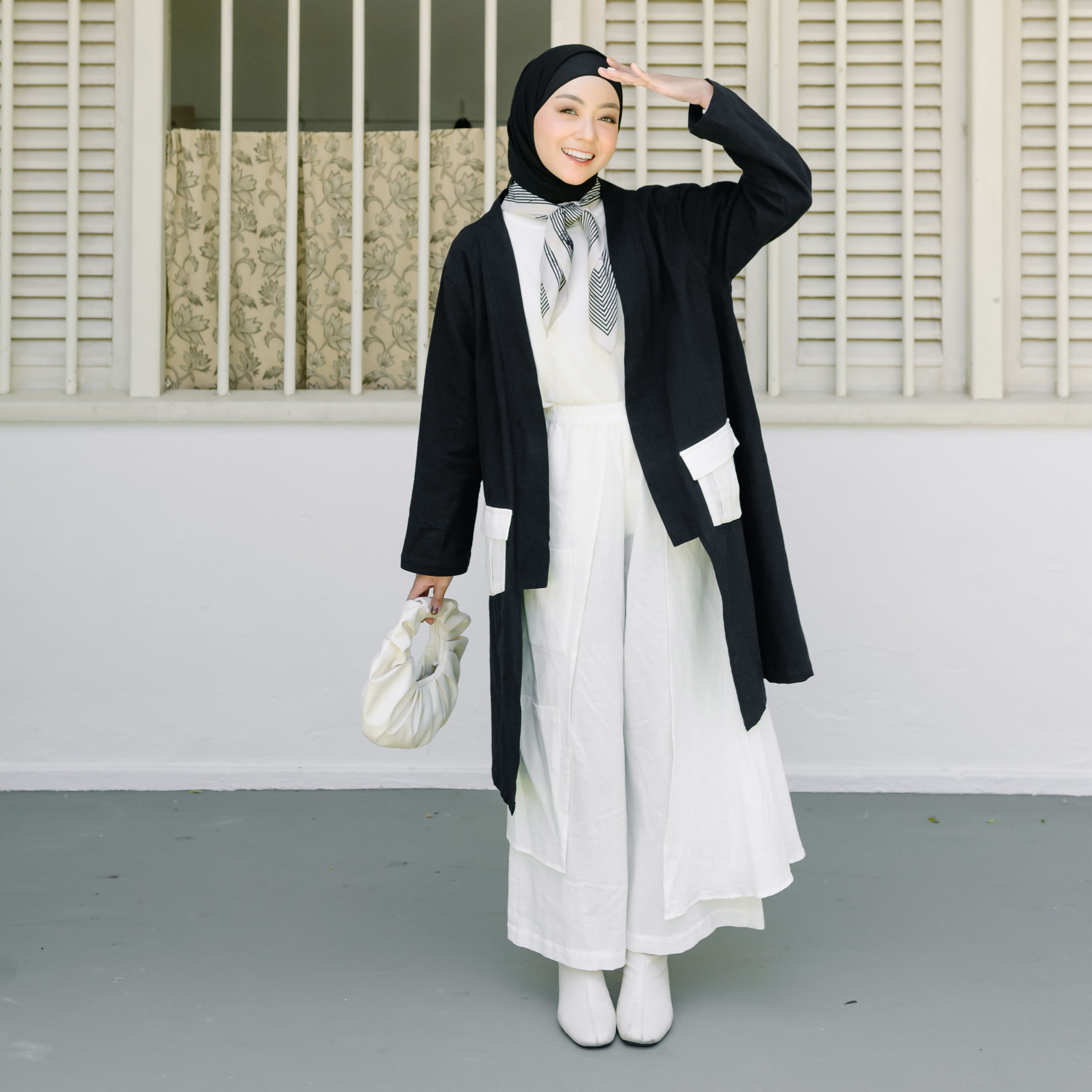 Narumi Outer Black – Lozy