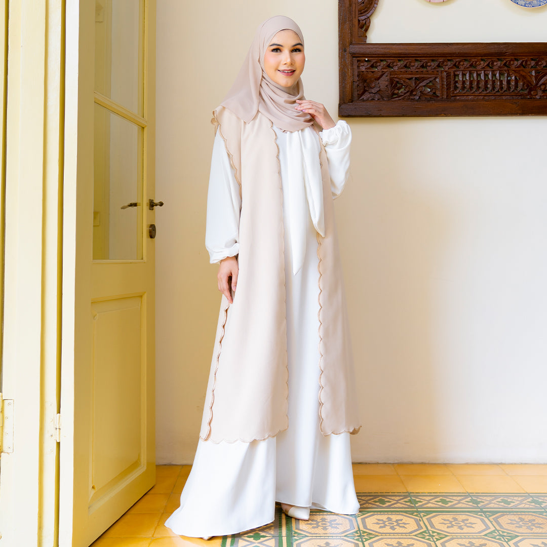 Alora Outer Cream – Lozy