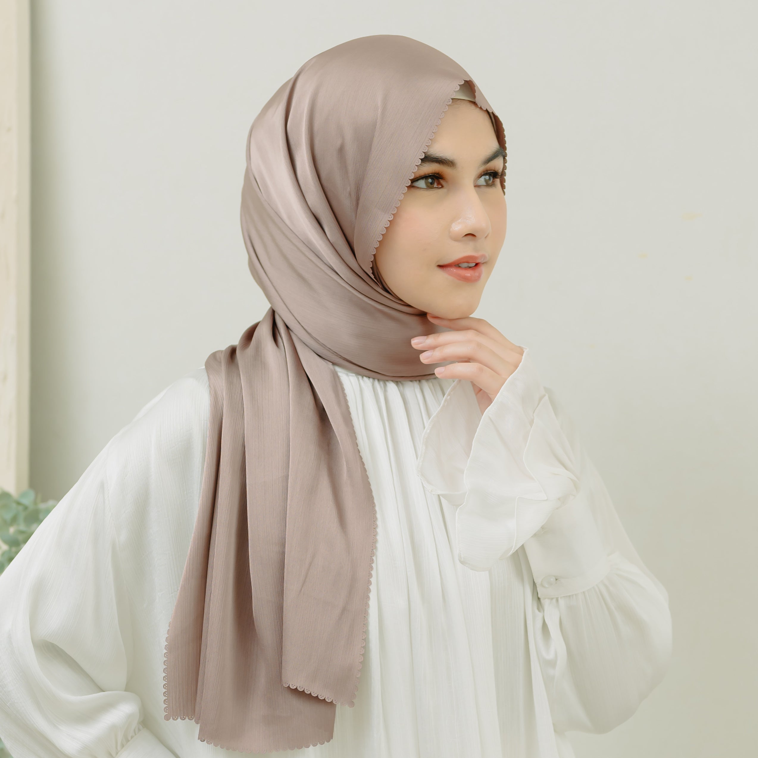 Rayya Lasercut New Series Brownie – Lozy