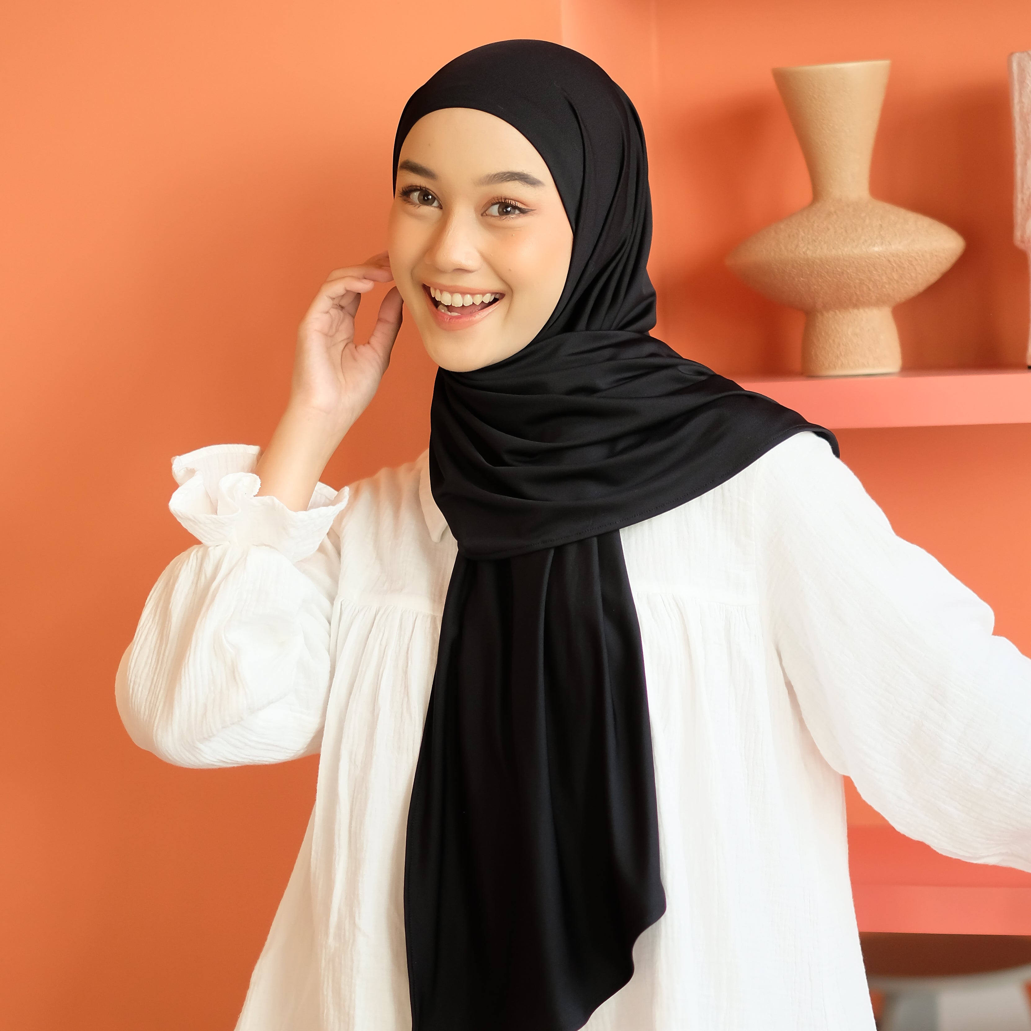 Reena Instan Black – Lozy