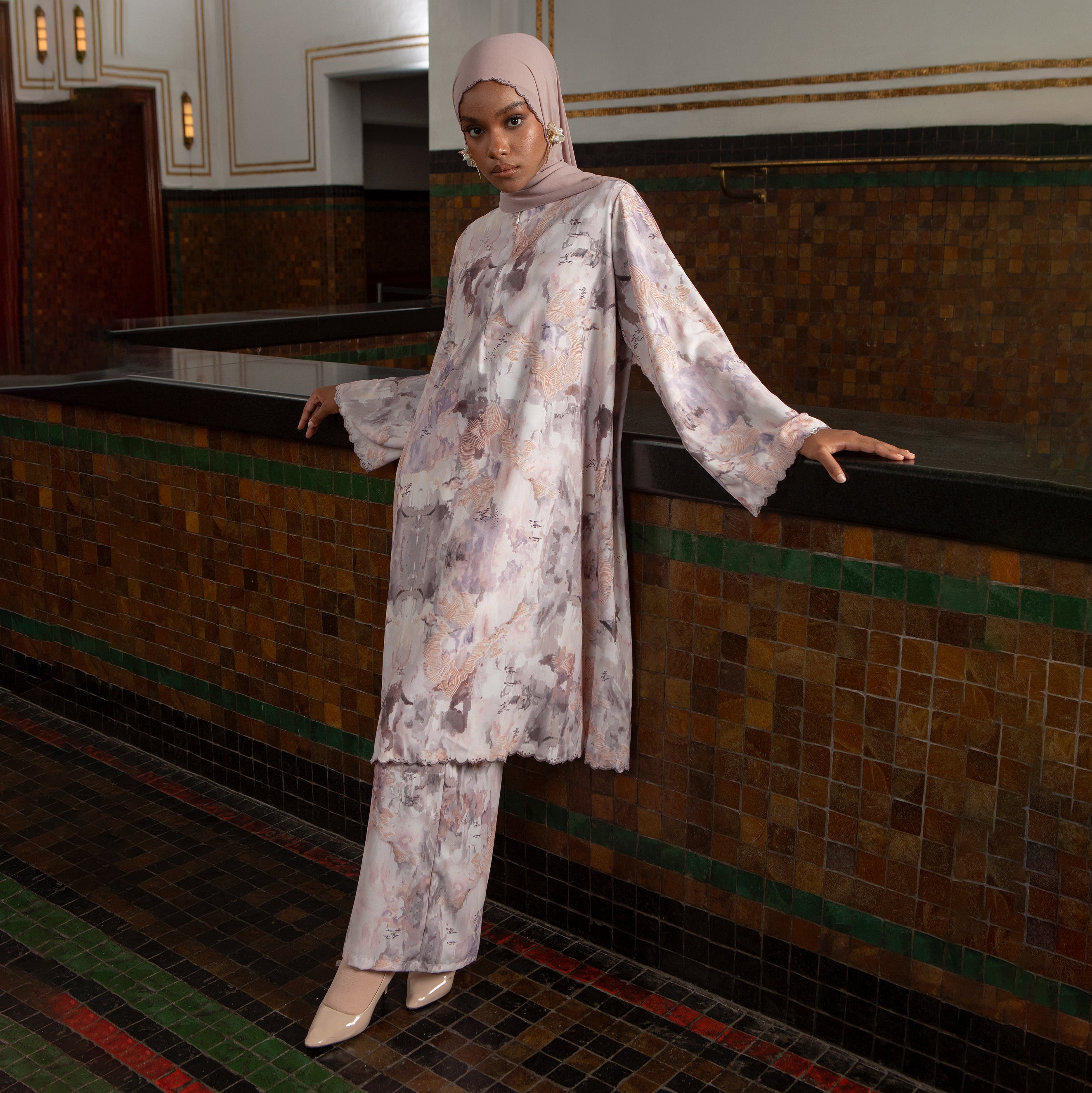 Noir Set (One Set Tunik Celana Pattern) Orchid S-M – Lozy