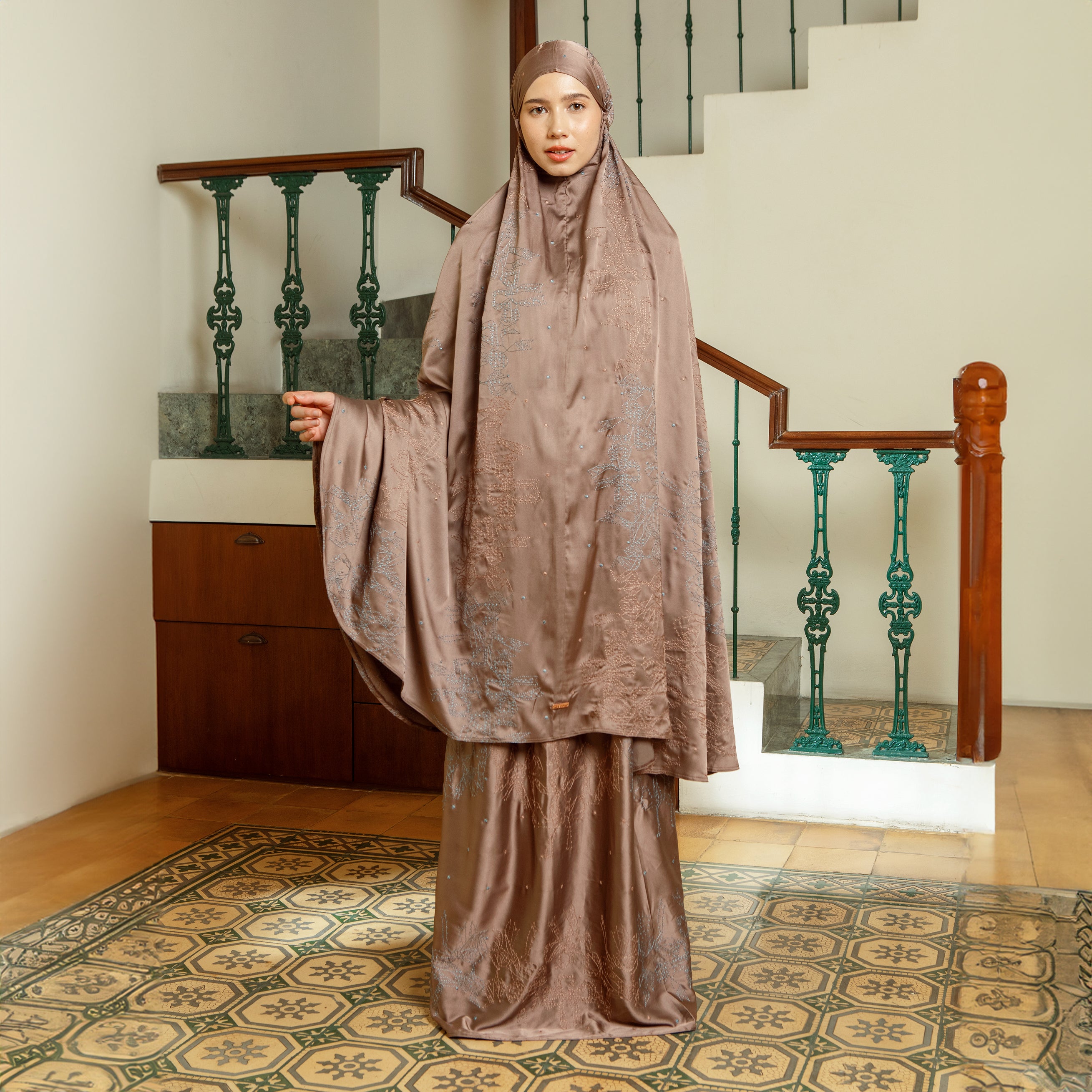 Bianca Prayer Lozy x Bianca