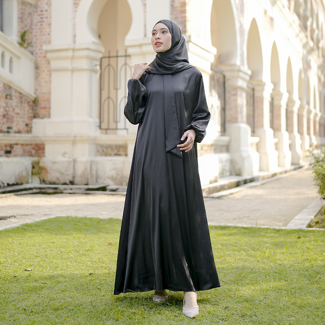Sadine Silk Dress Black – Lozy