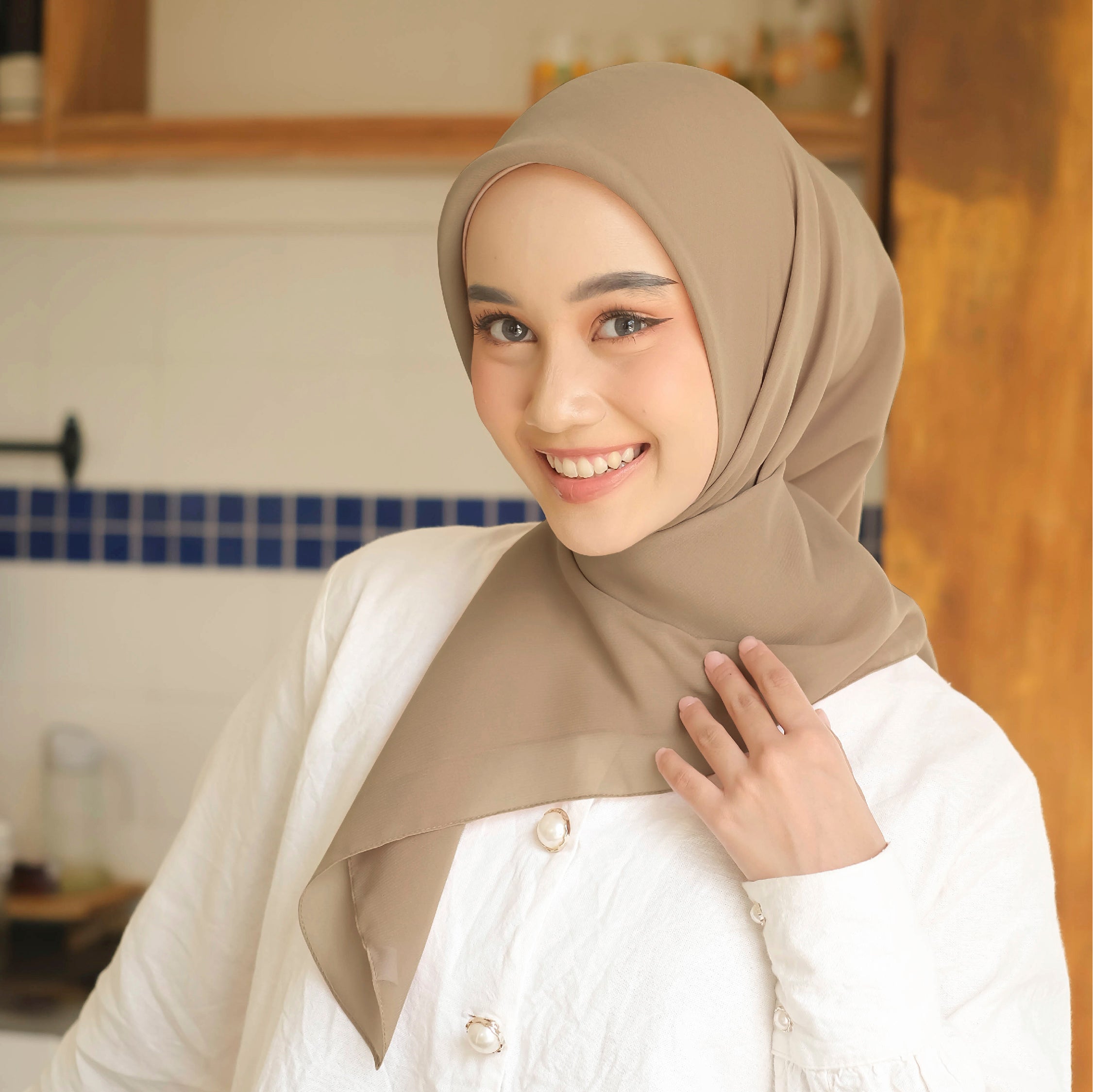 Polly Cotton Nude Brown – Lozy