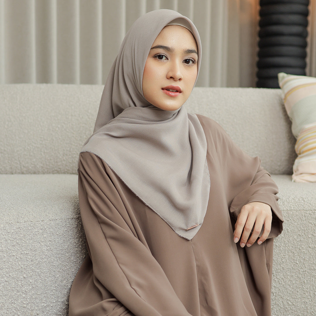 Haraa Voal Eyelash Taupe – Lozy