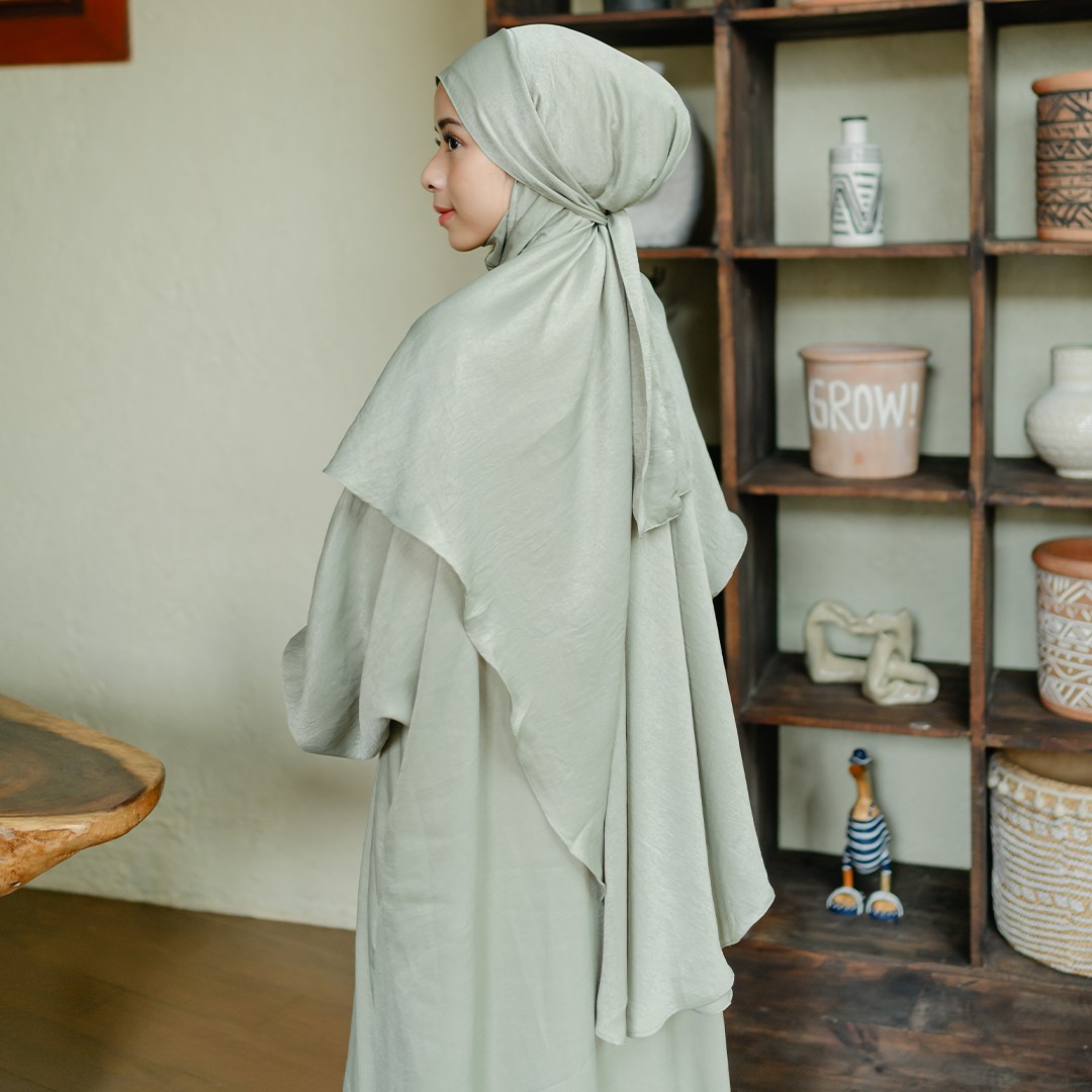Hanida Abaya Set Sage – Lozy