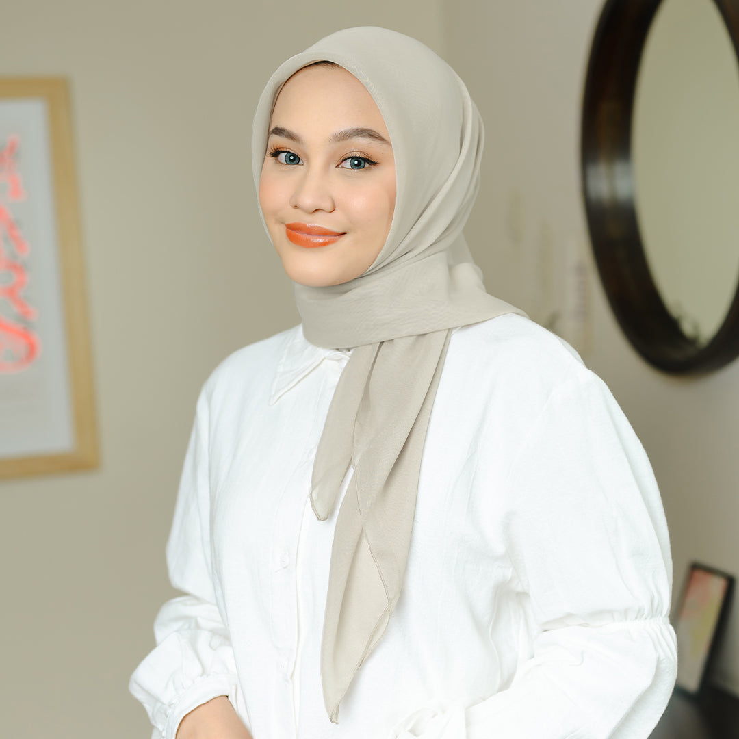 Kirana Paris Plain Japan Wishper Green – Lozy