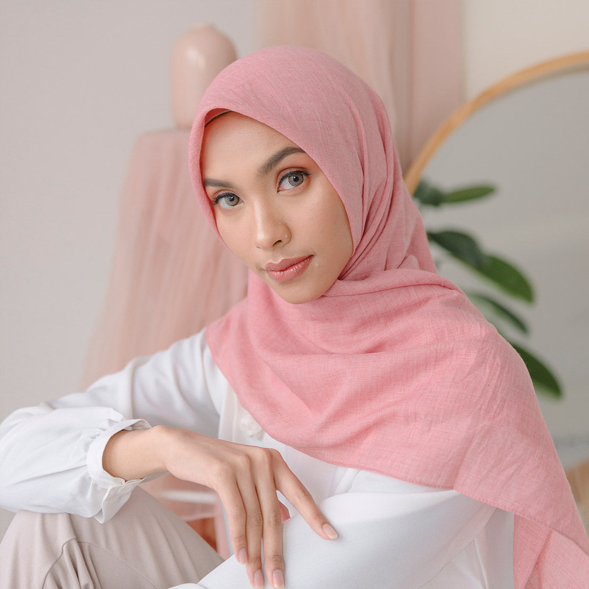 Lera Square Pink Pastel – Lozy