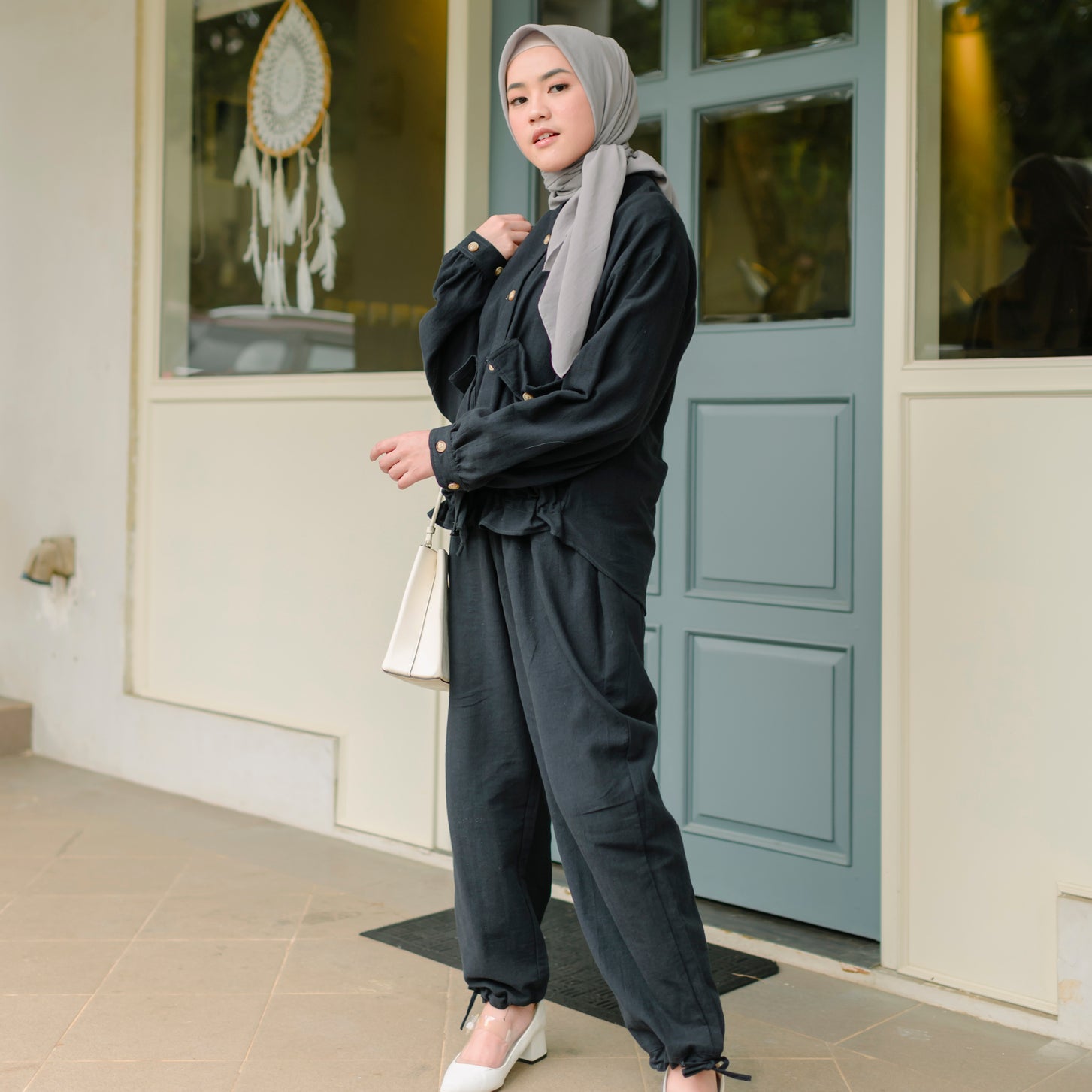 Rumi Pants Black – Lozy