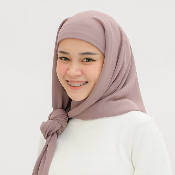 Araa Square Sparrow – Lozy