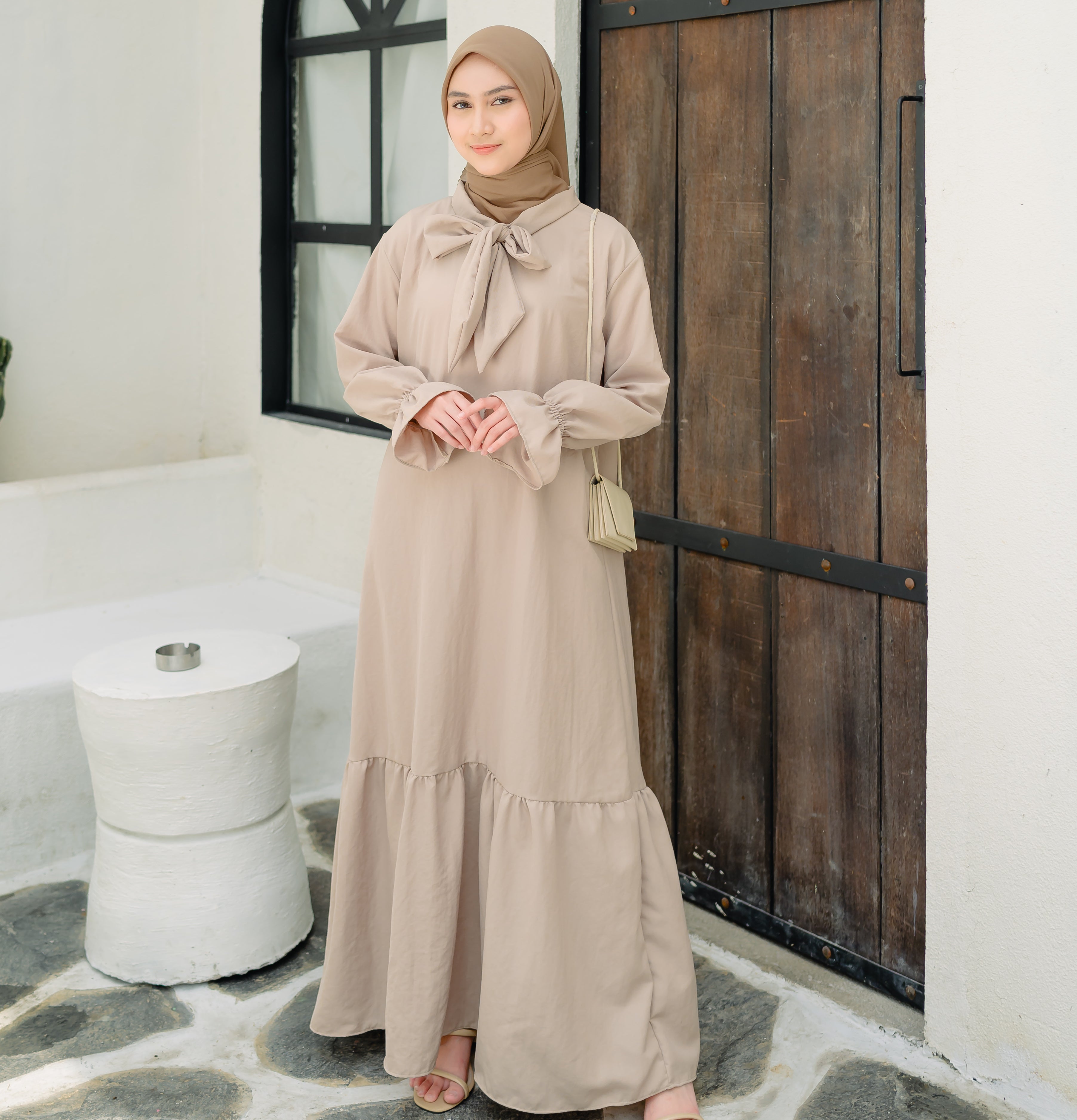 Retta Dress Cream (Dress Pita) – Lozy